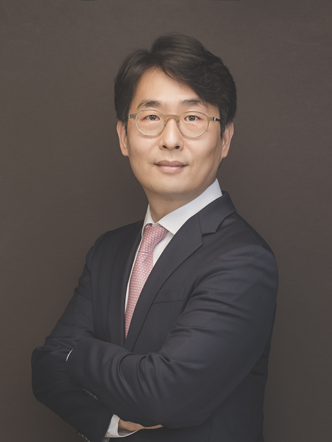 KIM CHANG LEE