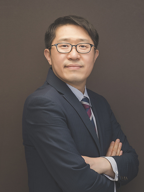 KIM CHANG LEE