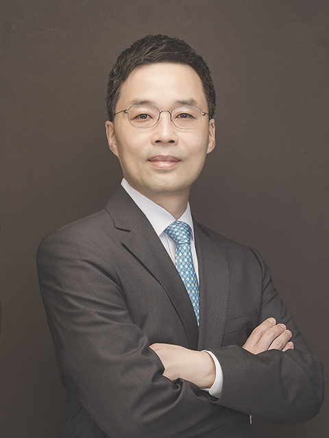 KIM CHANG LEE