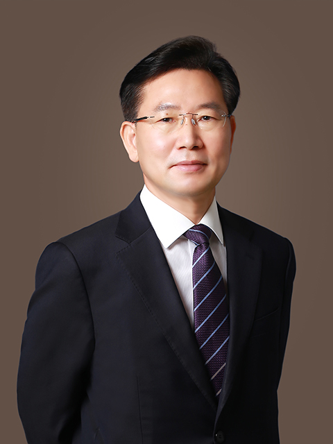 KIM CHANG LEE